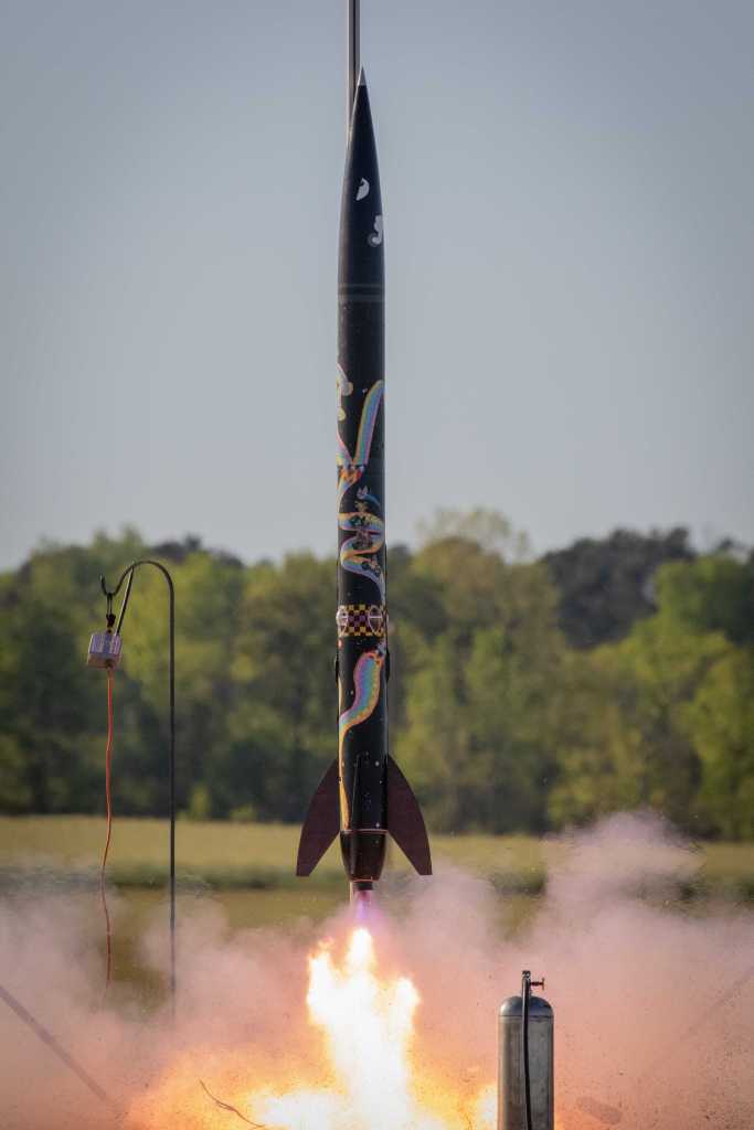 High-Powered Rocketry Club – Tacho Lycos – Speedy Wolves